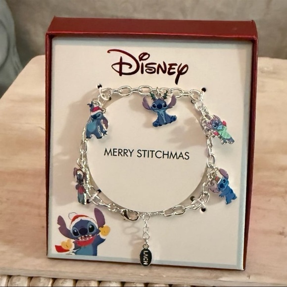 Disney | Jewelry | Disney Stitch Merry Stitchmas Bracelet | Poshmark